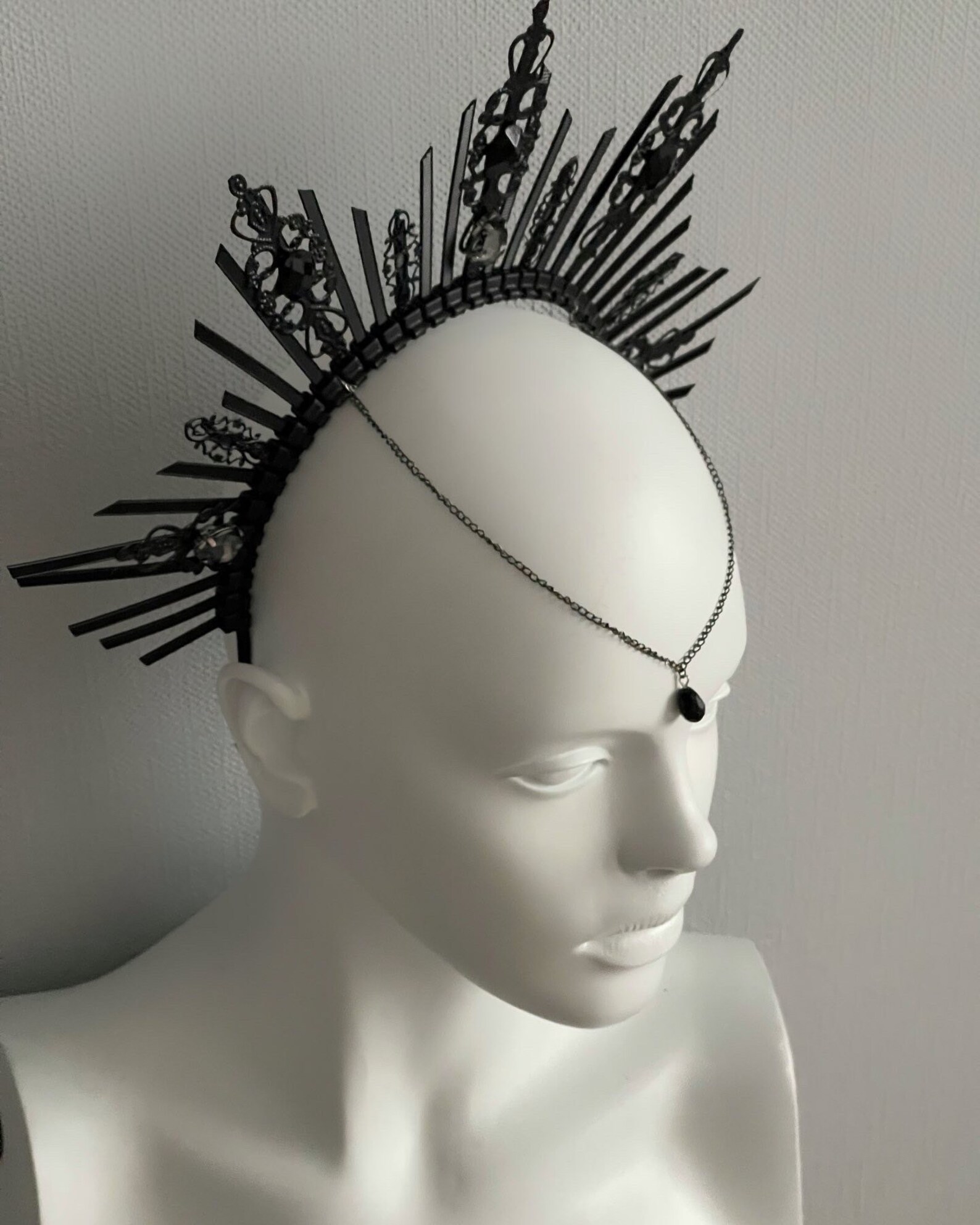 Gothic Halo Crown, Black Dark Fairy Headpiece, Woodland Witch Tiara ...