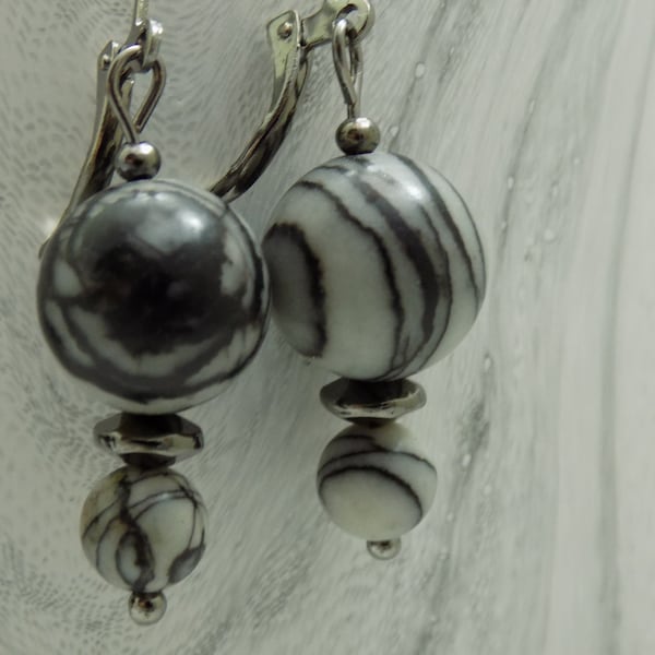 Black Line Jasper - Etsy