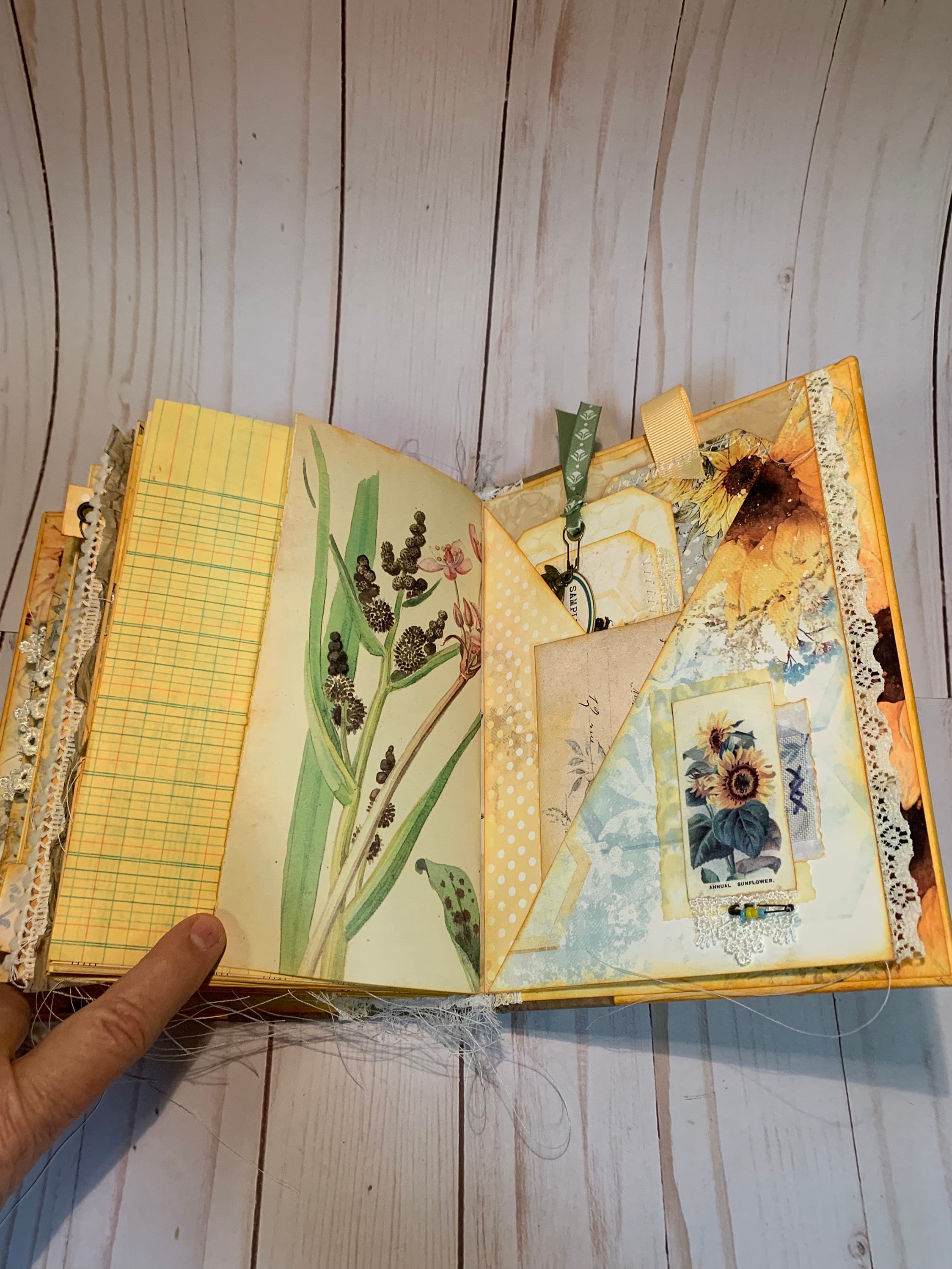 Darling Bee Handcrafted Junk Journal. One of a Kind Journal. - Etsy