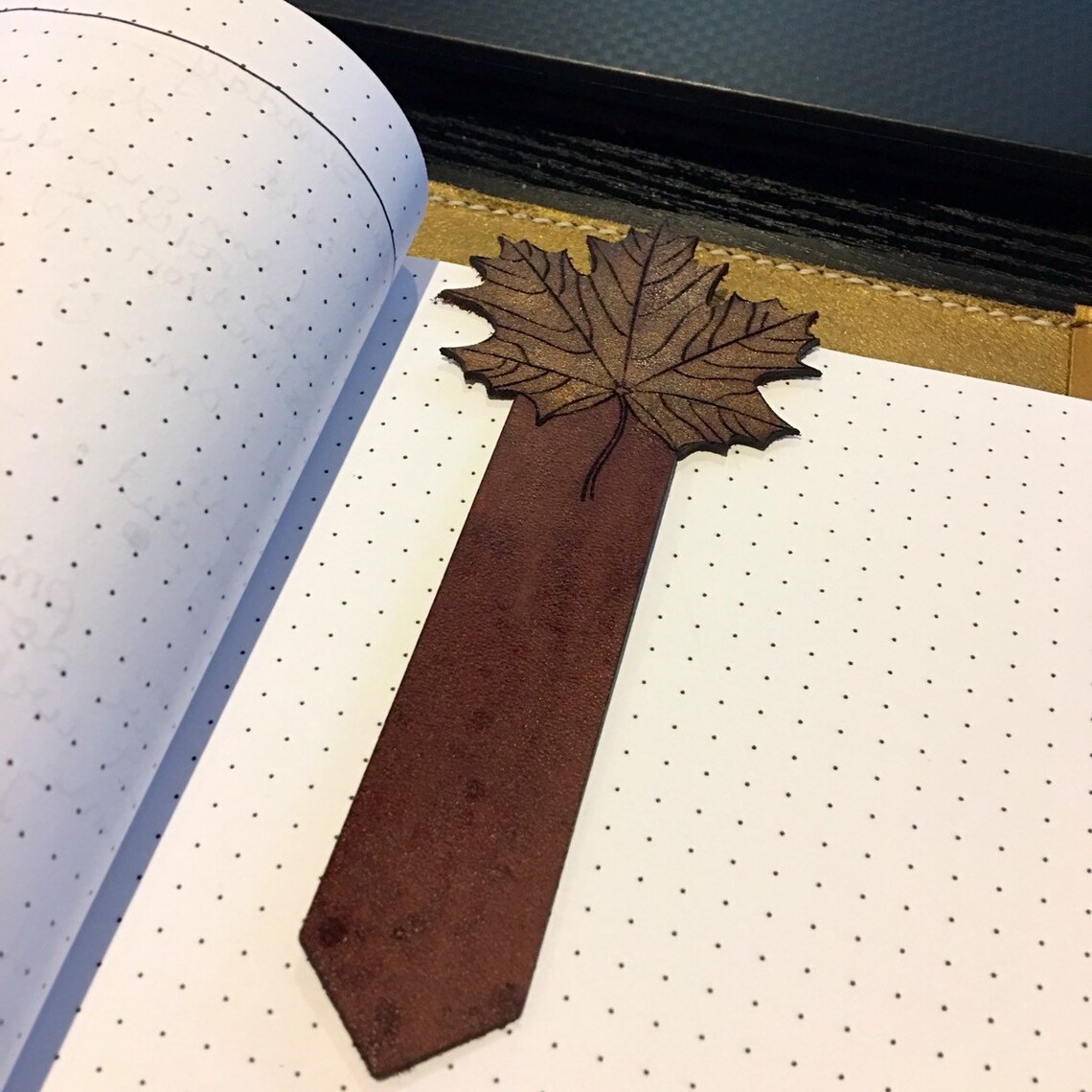 Customizable Maple Leaf Leather Bookmark Book Accessories | Etsy