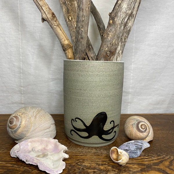 Plant Pot - Etsy Canada