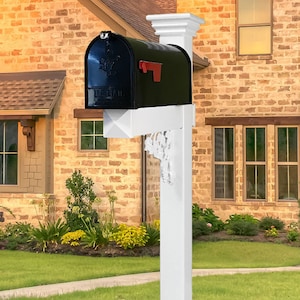 Mailbox With White Vinyl Post, Standard Base, White Rose Bracket, and ...