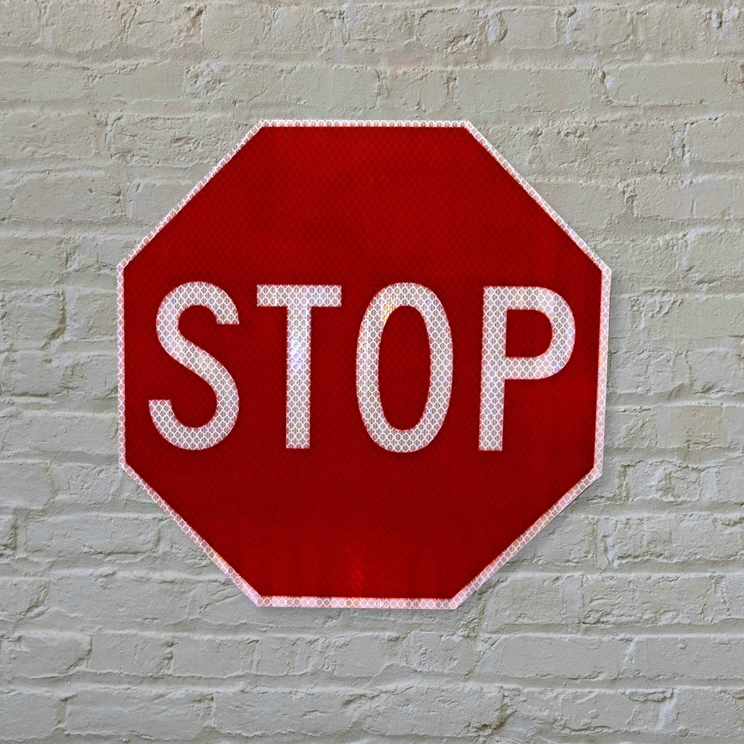 Professional Highway Quality Stop Signs Available in a Variety of Sizes ...