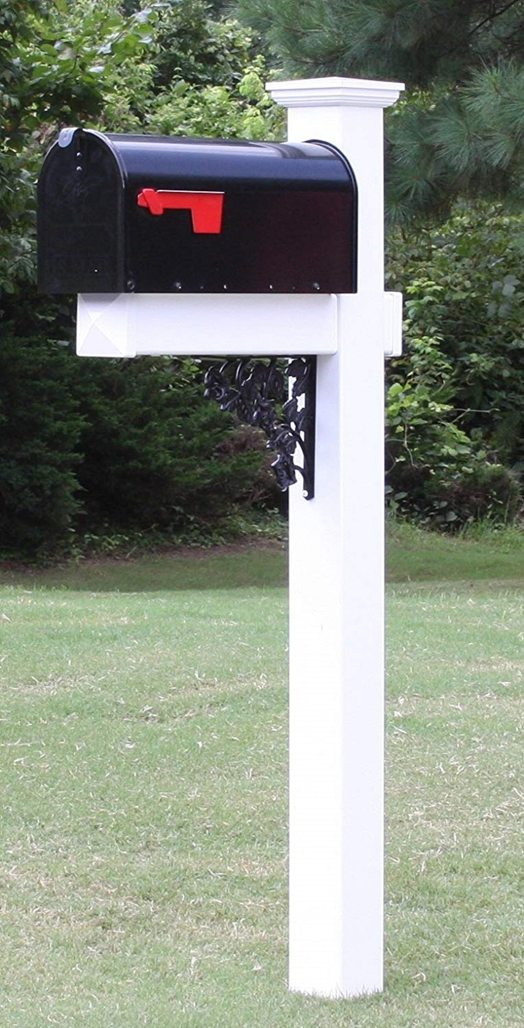 Mailbox With White Vinyl Post, Standard Base, Black Rose Bracket, and ...