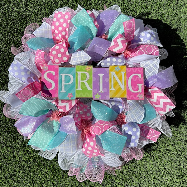 Spring Mesh Wreath - Etsy
