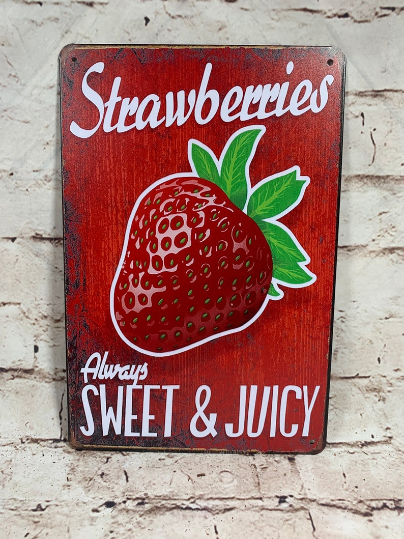 11.75 Metal Strawberry Sign Summer Strawberry Sign - Etsy