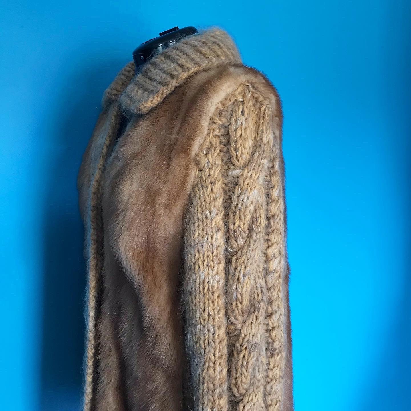 Década de 1970 Mr. Leonard Mink Sweater Coat / Mink Knit Coat - Etsy España