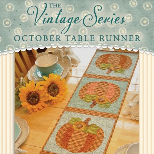 Patchwork MAPLE LEAF Table Runner Pattern By: Shabby Fabrics - Etsy