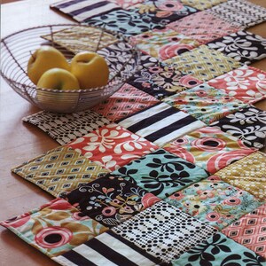 Table Top Quilts - Book 2 *table Toppers, Runners & Placemats Pattern ...