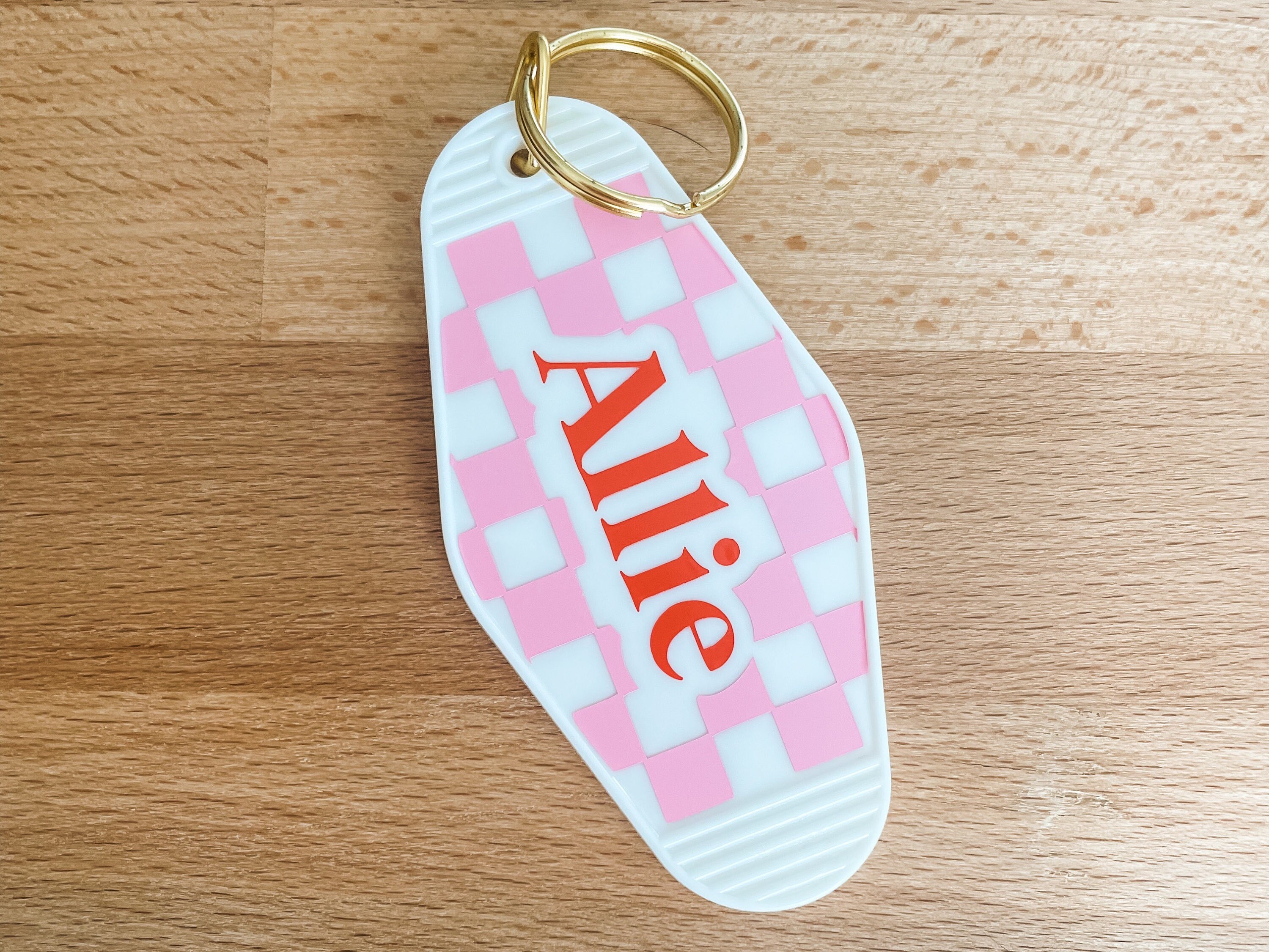 Personalized Motel Keychain With Name White With Red Retro - Etsy