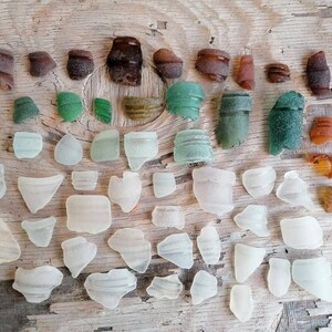 Seaglass Bottle Neck Shards, 50 Pcs, Genuine Greek Beach Glass, Craft ...