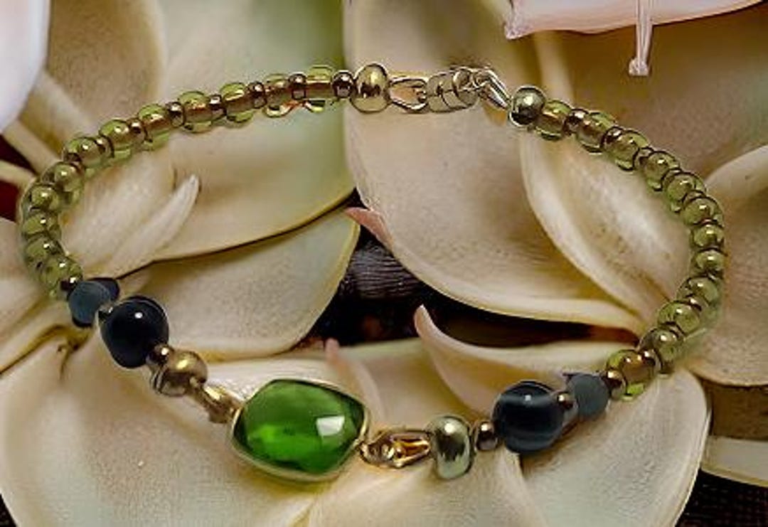 Chet Hebrew Necklace – Peridot, Sardonyx & Spinel | Handmade Christian ...