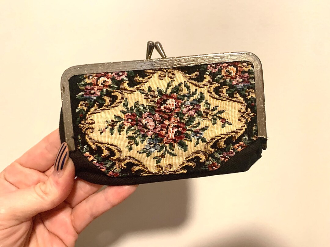 Vintage Tapestry Coin Purse | Floral Needlepoint Kiss Lock Wallet | Mid ...