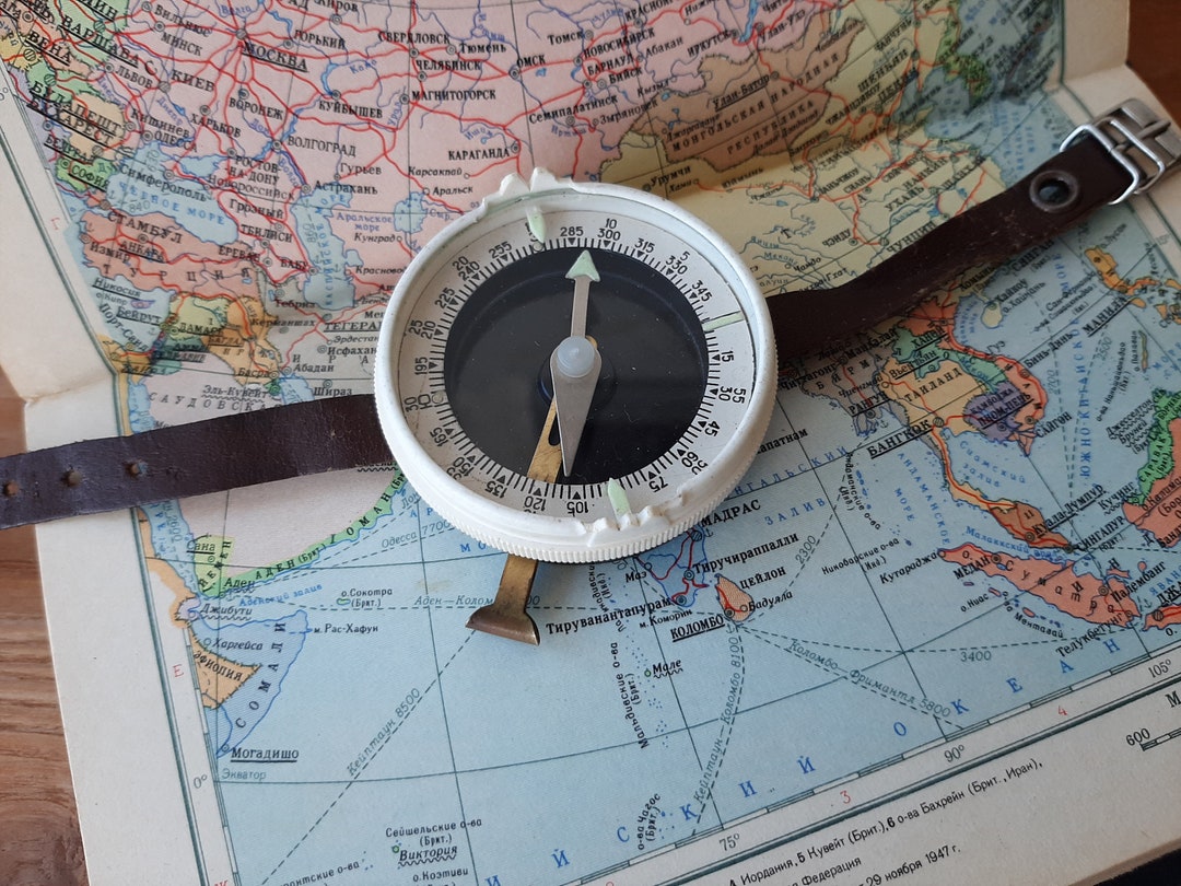 Original Retro Ukrainian Compass Soviet Vintage Tourist Compass ...