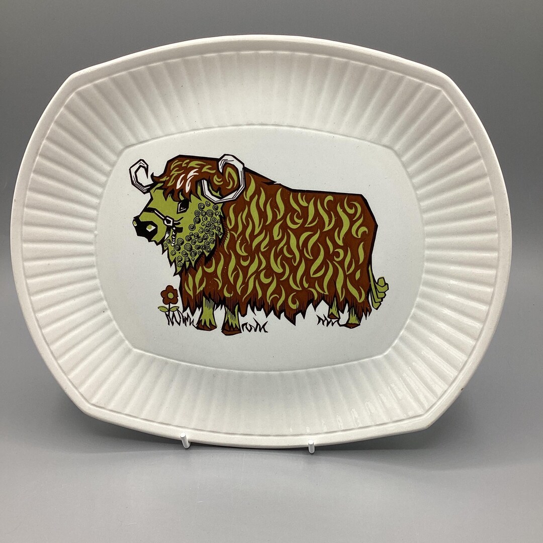 Beefeater Ironstone Cow Plate - Brown and Green - 1970s 70s - Etsy UK