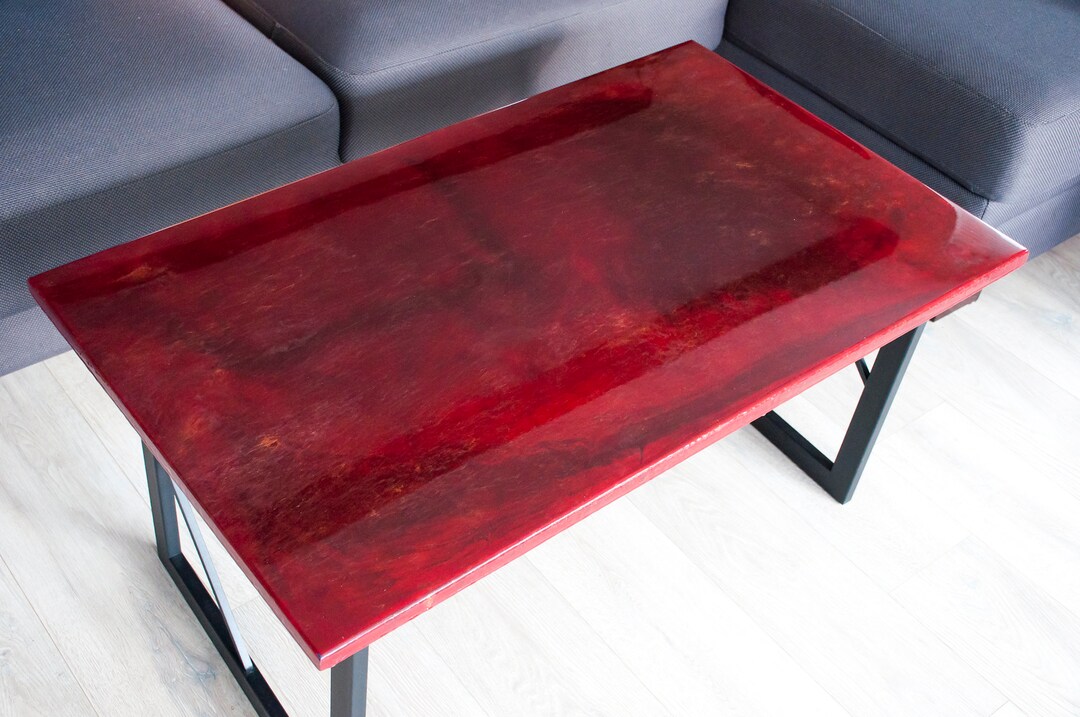 Deep Red Minimalist Epoxy Resin Table ''bordo'' - Etsy
