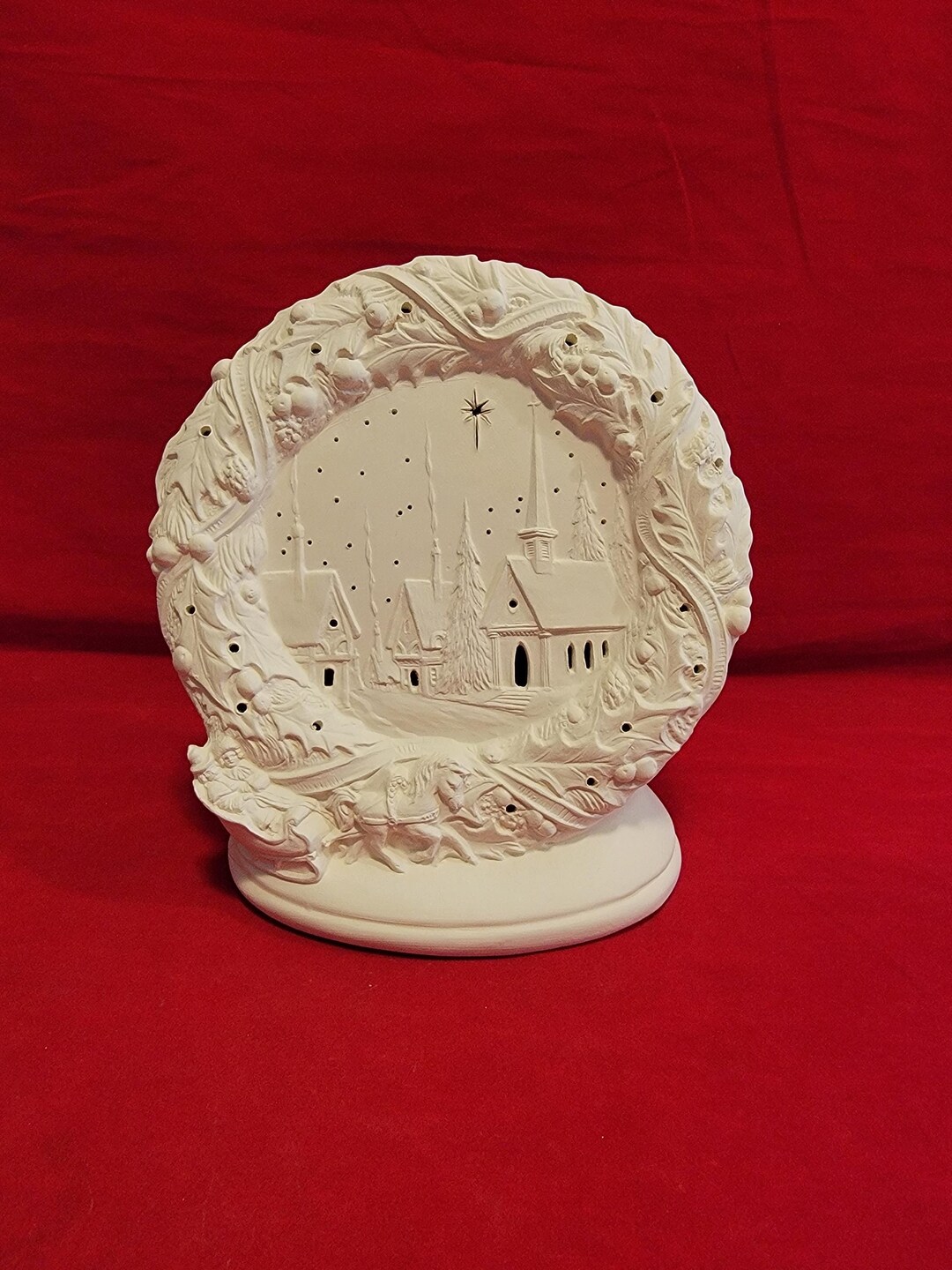 Ceramic Wreath With Church and Village Scene, Light up Wreath, Ceramic ...