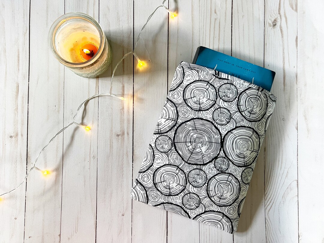 Wood Chips Padded Book Sleeve | Book Protector | Book Holder | Bookish ...