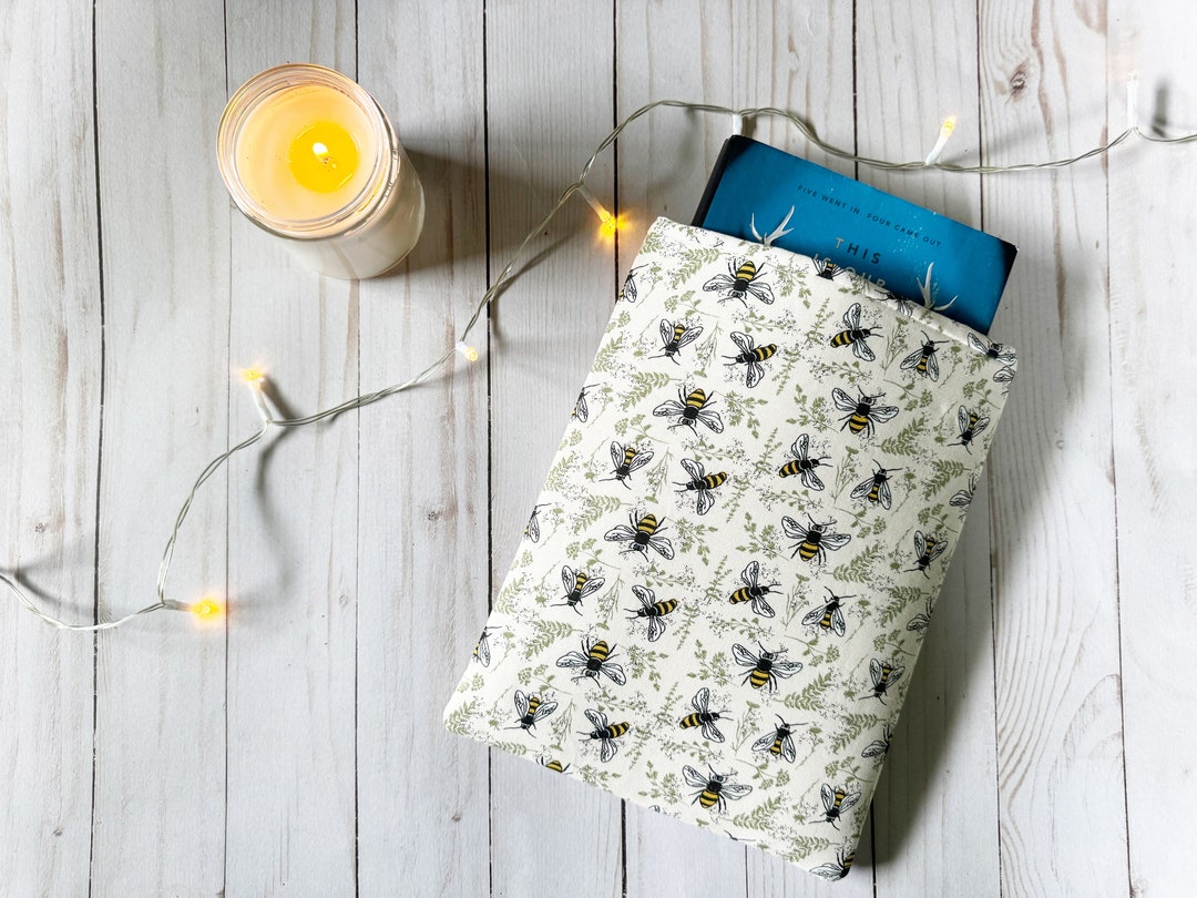 Bee Vine Padded Book Sleeve | Book Protector | Book Holder | Bookish ...