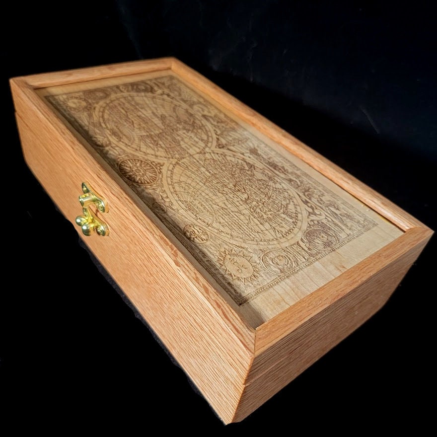 Old World Map Keepsake Box in Oak and Maple - Etsy