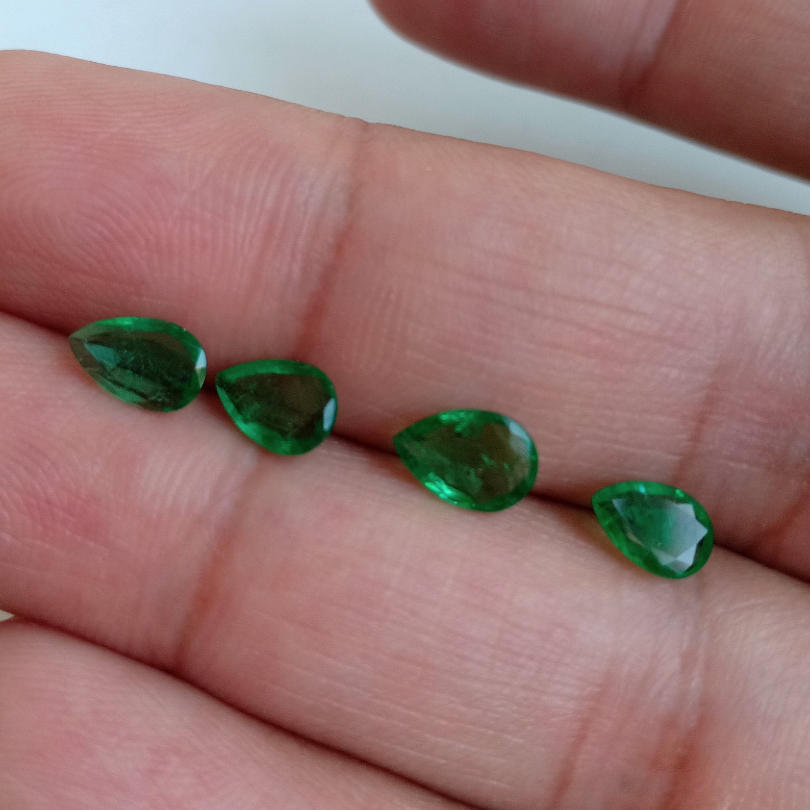 Green Luster Emerald Custom Emerald Gemstone Emerald pear | Etsy