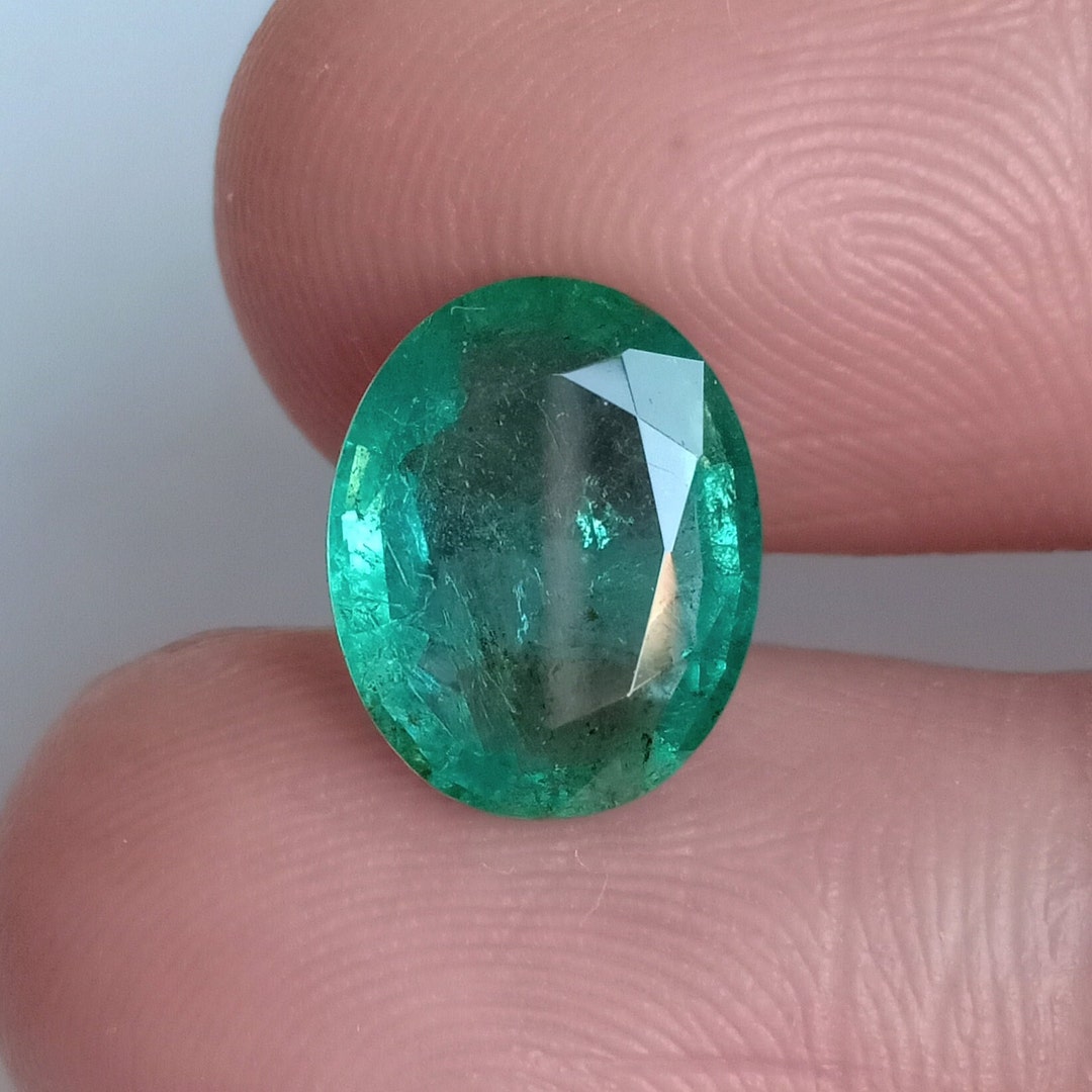 Brighter Green Blue Natural Emerald Oval, Vivid Green Top Quality ...