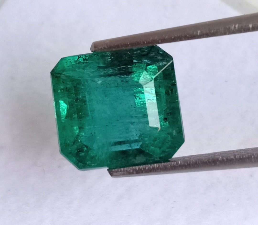 Certified Natural Emerald Octagon 2.60 Cts High Vibrancy Vivid Green ...