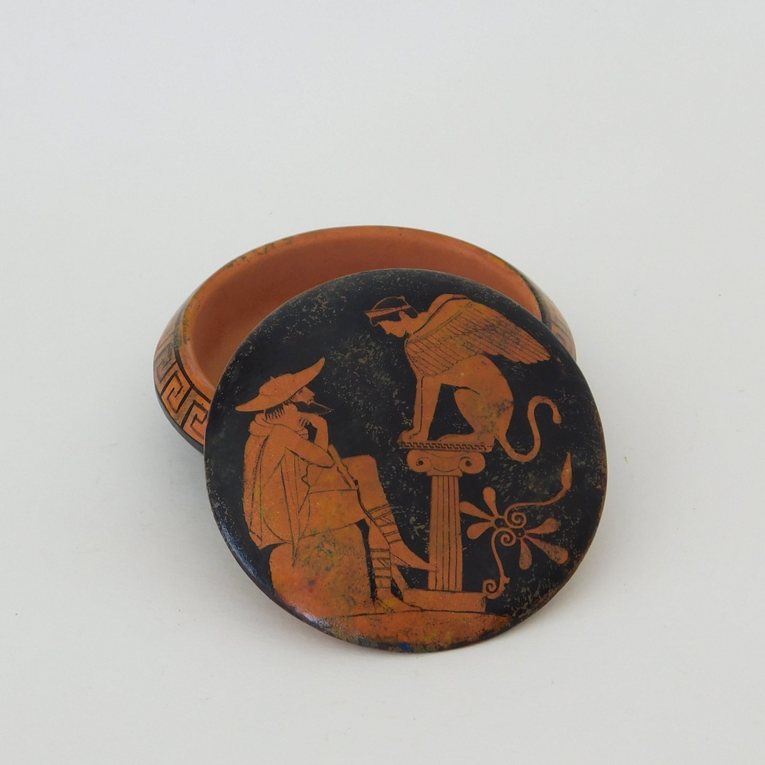 Red Figured Ceramic Pyxis (jewellery Box) - Oedipus and the Sphinx ...