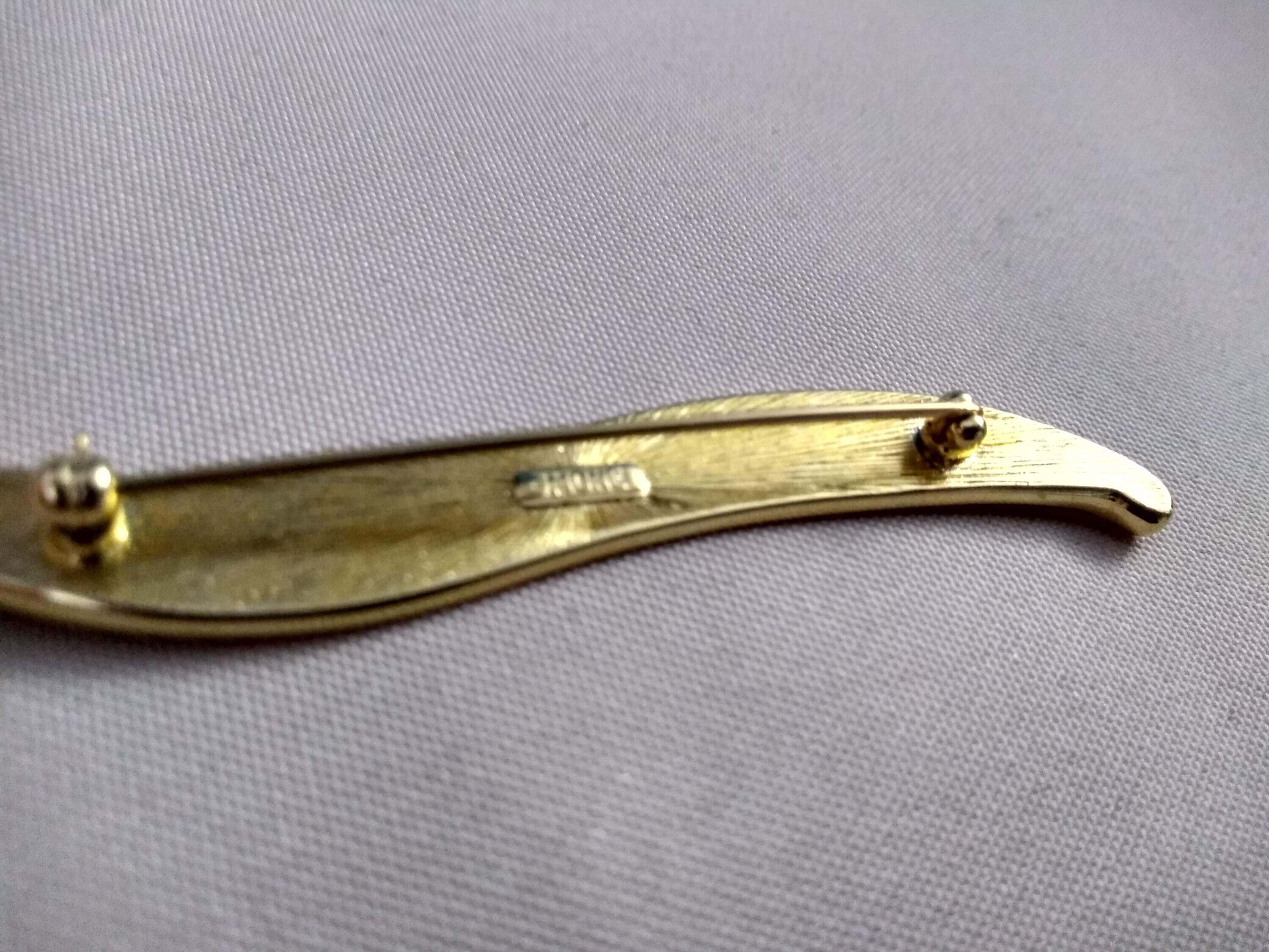 Gold Curved Monet Pin - Etsy