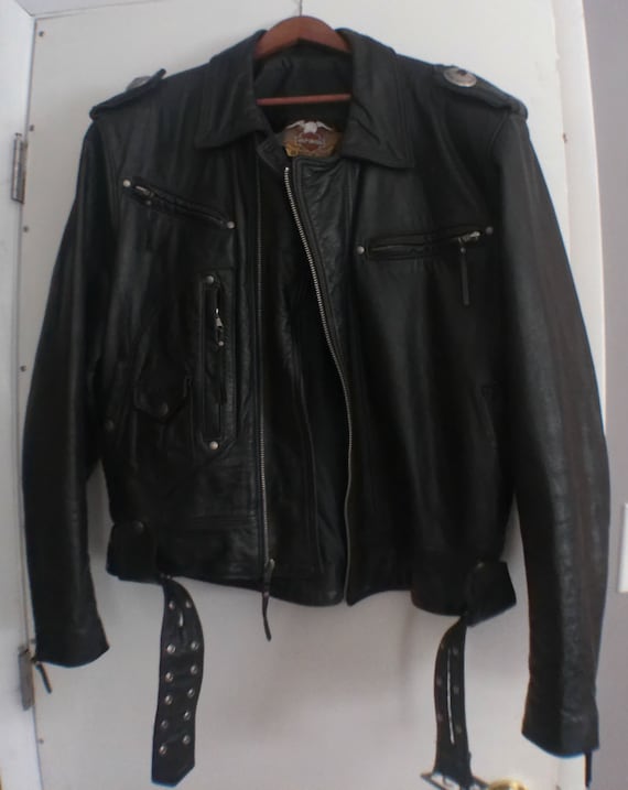 1996 Harley Davidson 7 Pocket Leather Jacket Debossed… - Gem