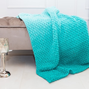 Finger Knit Blanket Pattern Pdf, Beginner Patterns Download, Loop Yarn ...