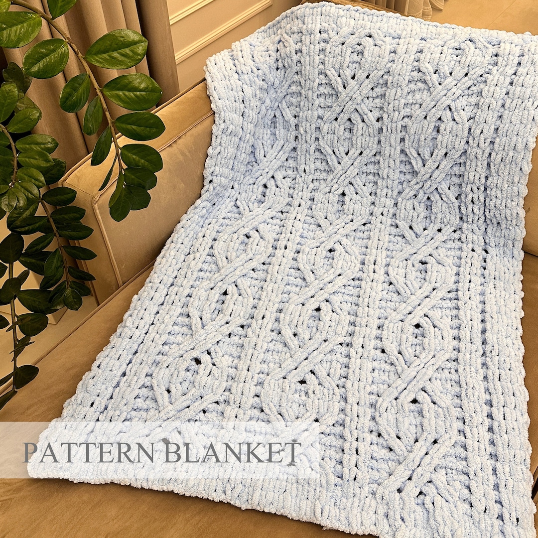 Loop Yarn Blanket Pattern, Bernat Blanket Pattern, Finger Knitting ...