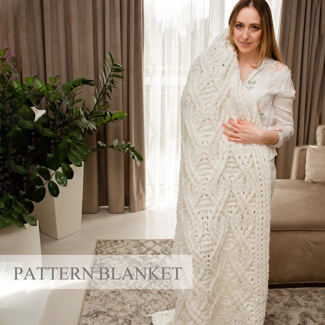 Loop Yarn Blanket Pattern: Finger Knitting (PDF Pattern) - Etsy
