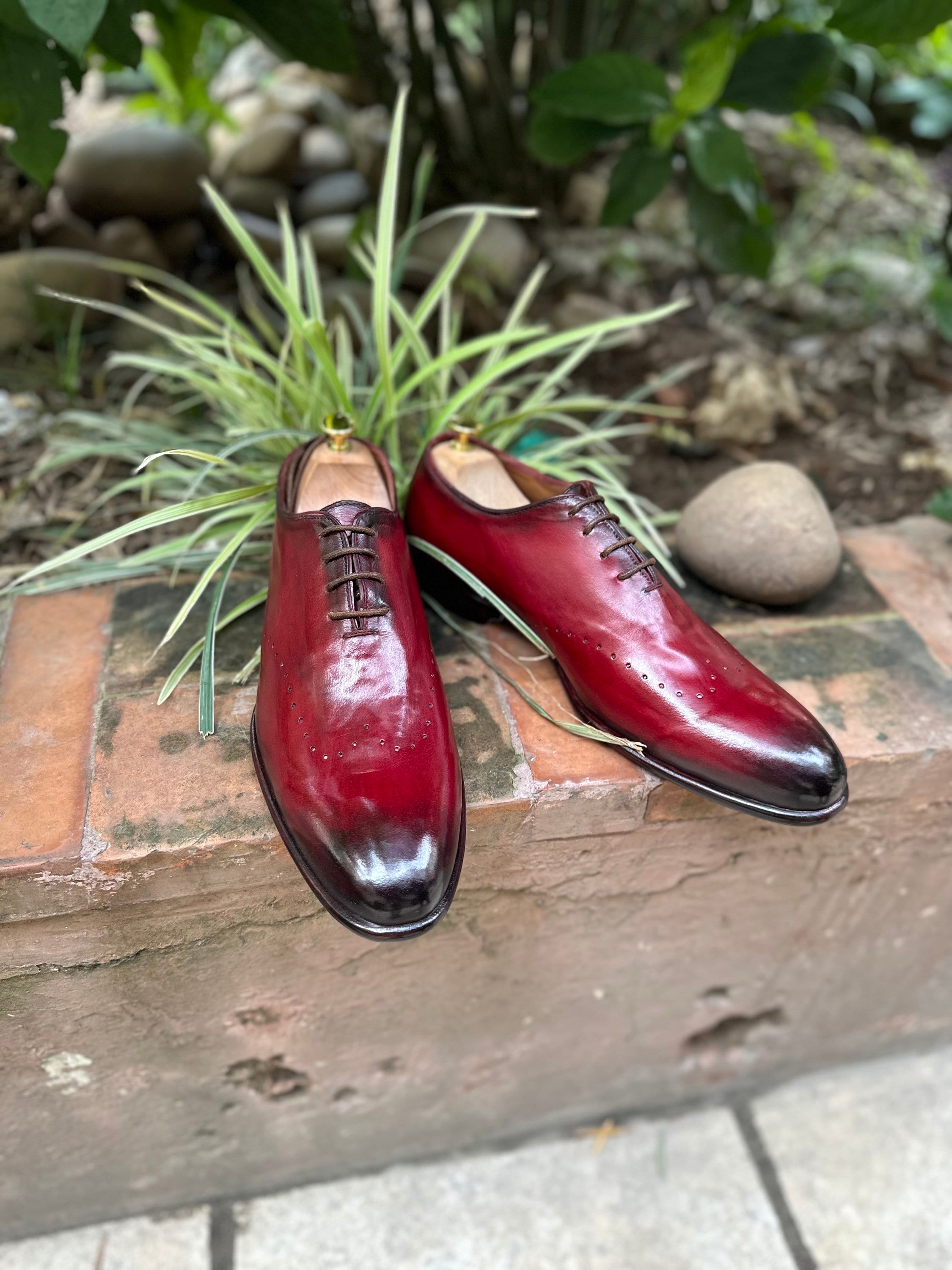 Men Bespoke Wholecut Oxfords Handmade Dress Shoes Oxblood Laceup Shoes ...