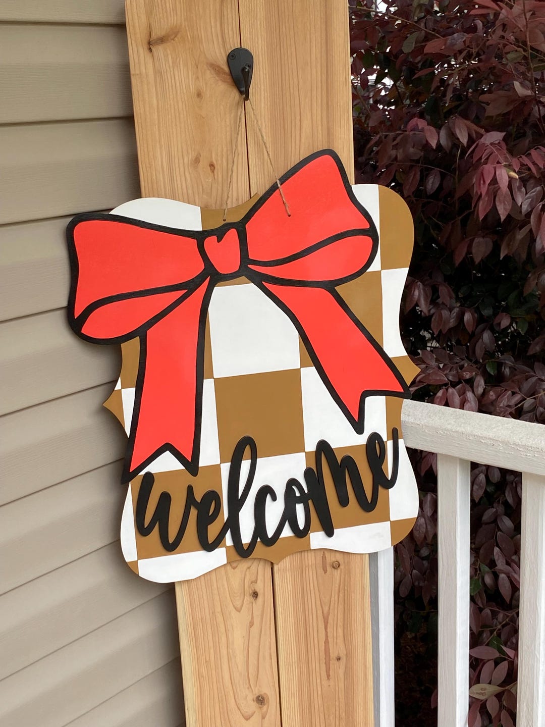 Welcome/ Checkered Design/ Coquette/ Bow/ Door Hanger/ SVG/ Laser Cut ...