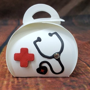 Small First Aid Kit Curvy Keepsake Treat Box for Doctor,nurse,hospital ...