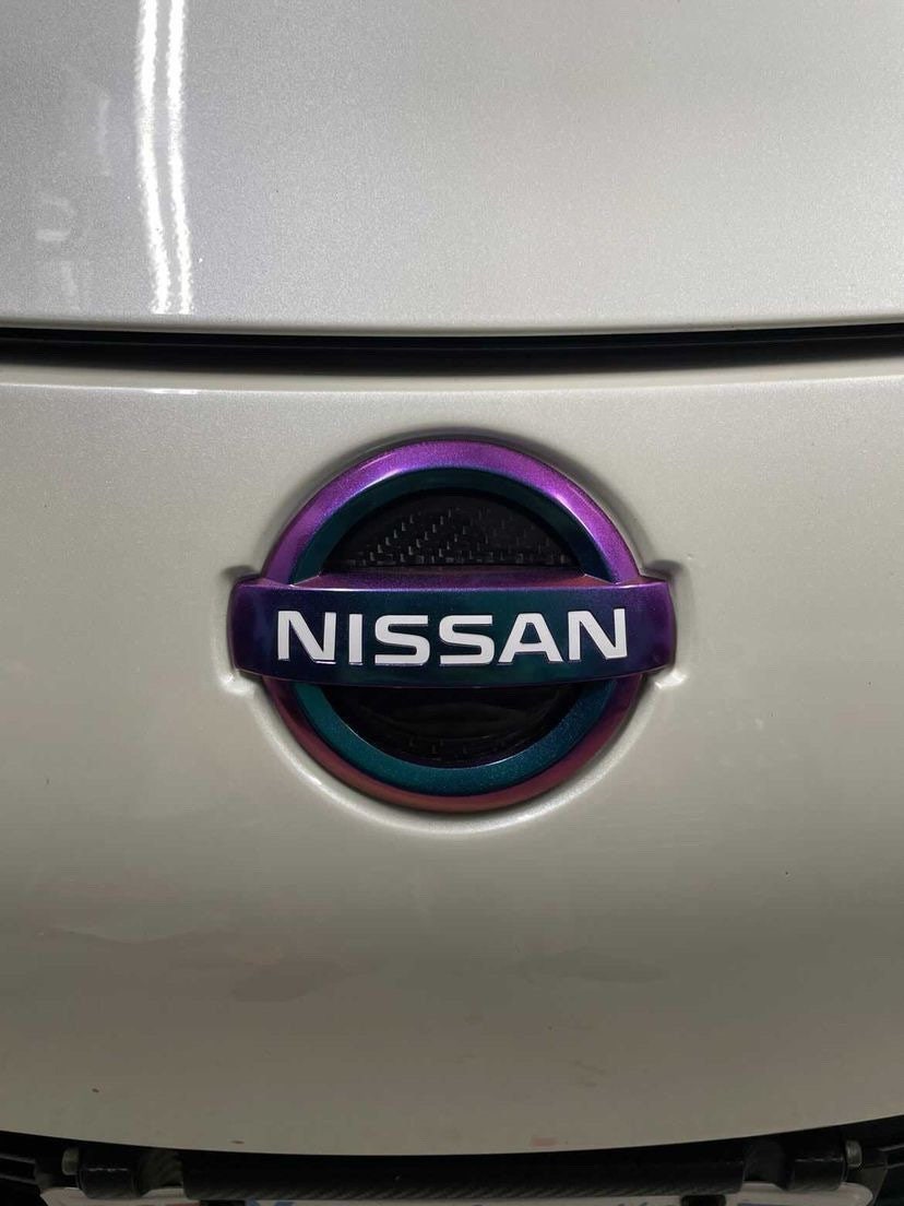 Colorshift Nissan 350z 370z Custom Emblem Badge - Etsy
