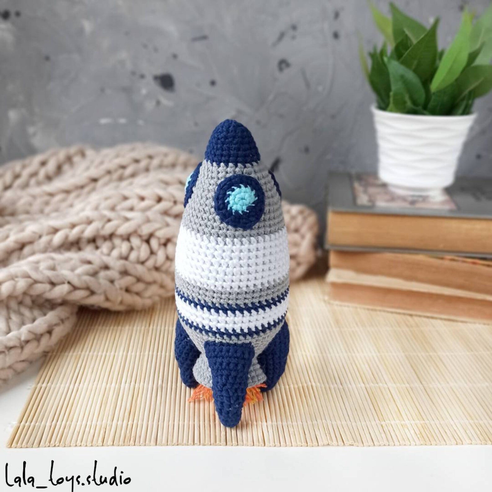Crochet Rocket Amigurumi Space Rocket Ship Crochet Plush - Etsy