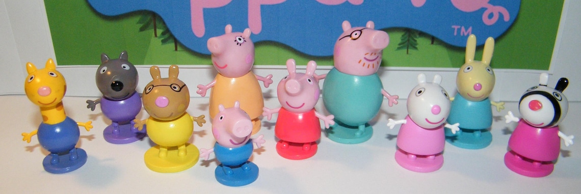 Peppa Pig Deluxe Party Favors 14 Set With 10 Figures 2 Fun | Etsy