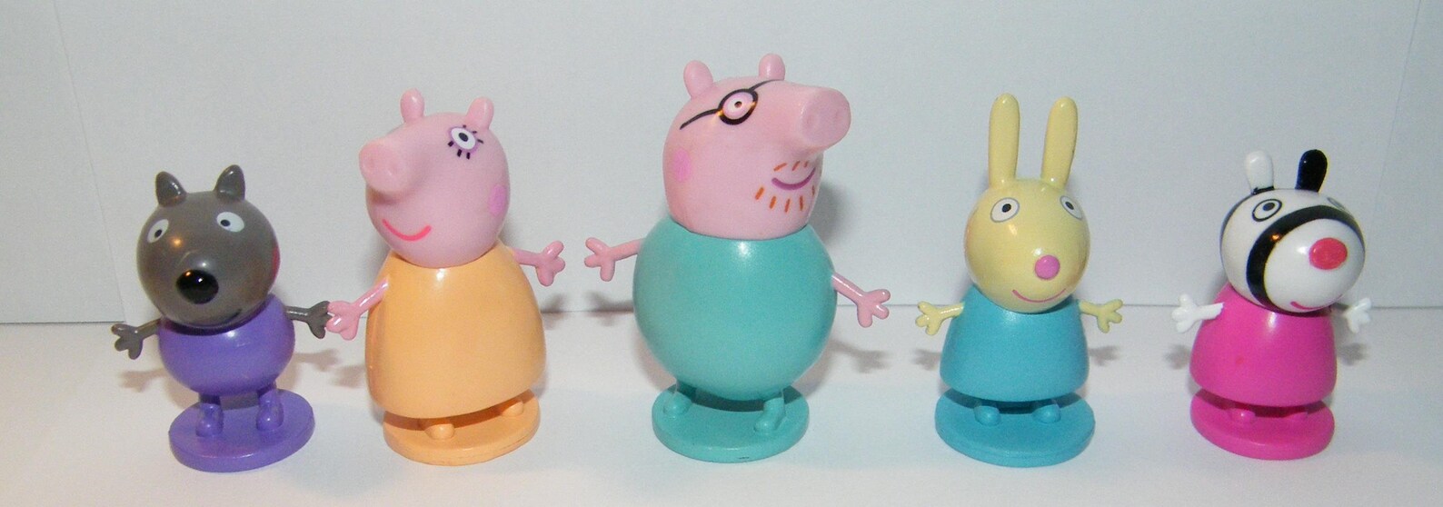 Peppa Pig Deluxe Party Favors 14 Set With 10 Figures 2 Fun | Etsy