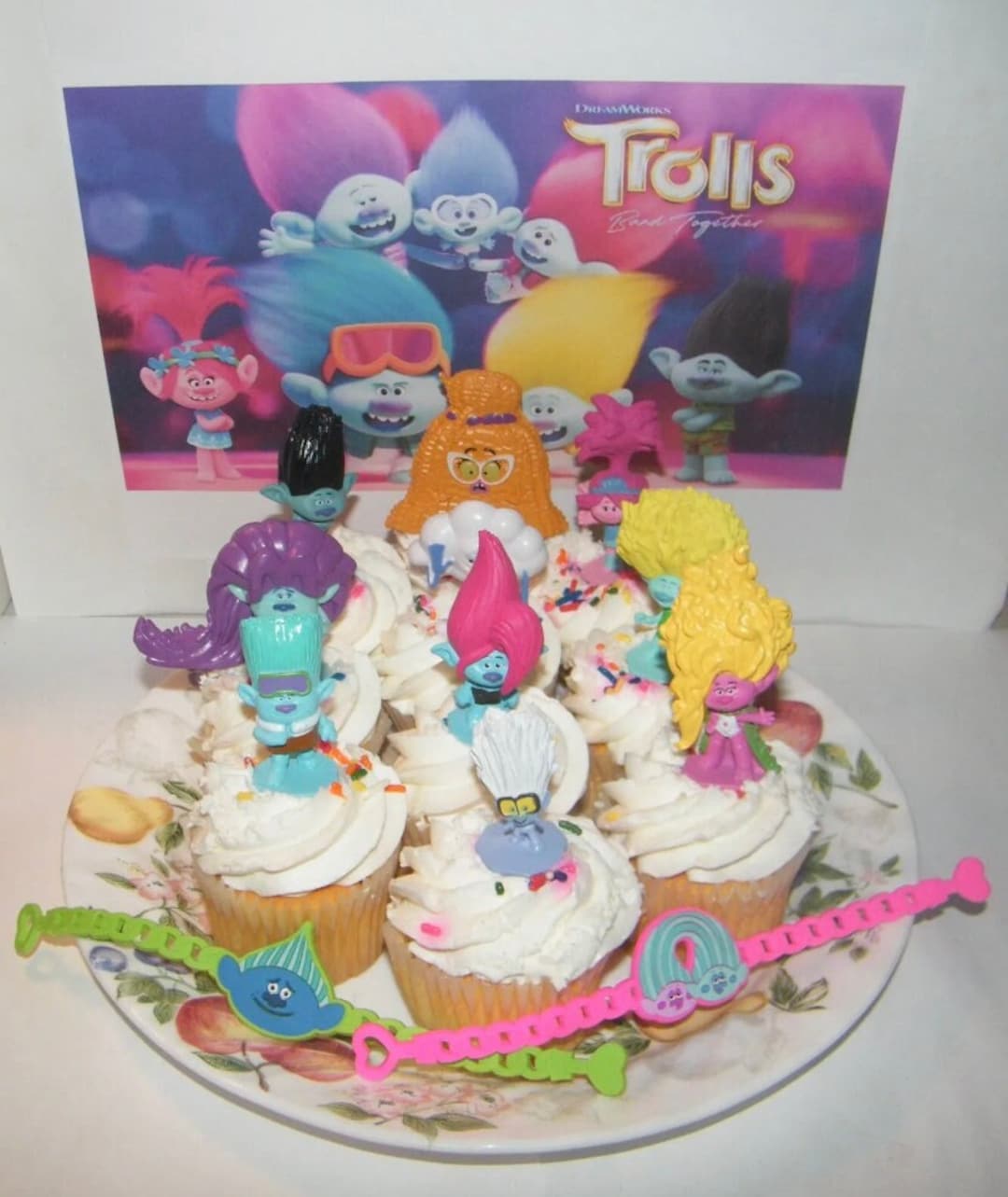 Trolls Band Together Movie Cake Toppers Cupcake Decorations Set of 12 ...