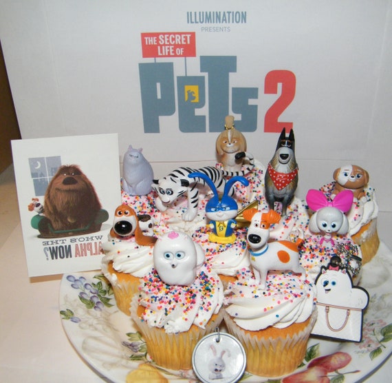 The Secret Life of Pets 2 Movie Deluxe Cake Toppers Cupcake | Etsy