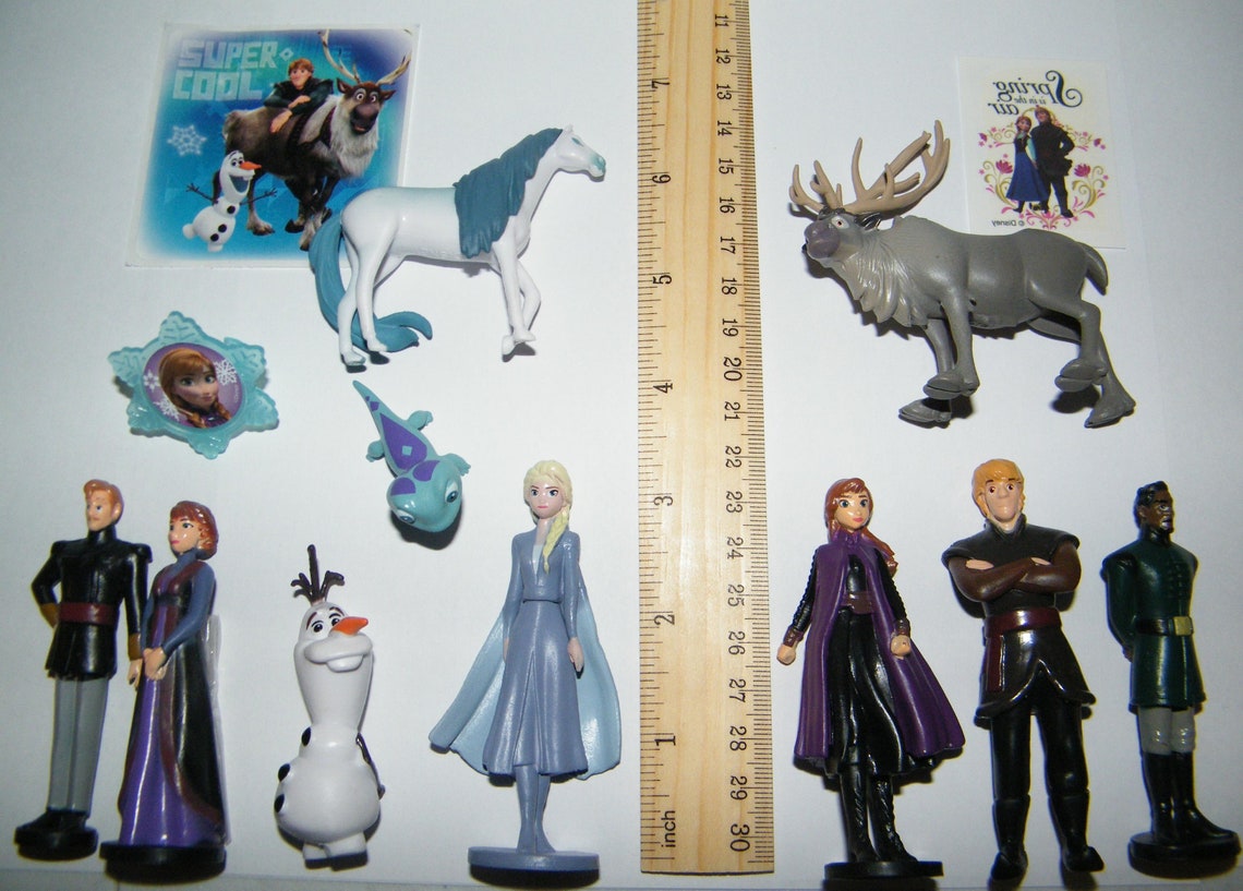 Disney Frozen 2 Movie Deluxe Party Favors 13 Set With 10 - Etsy