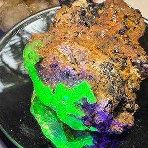 Fluorescent Botryoidal Hyalite Opal on Feldspar and Black Tourmaline ...