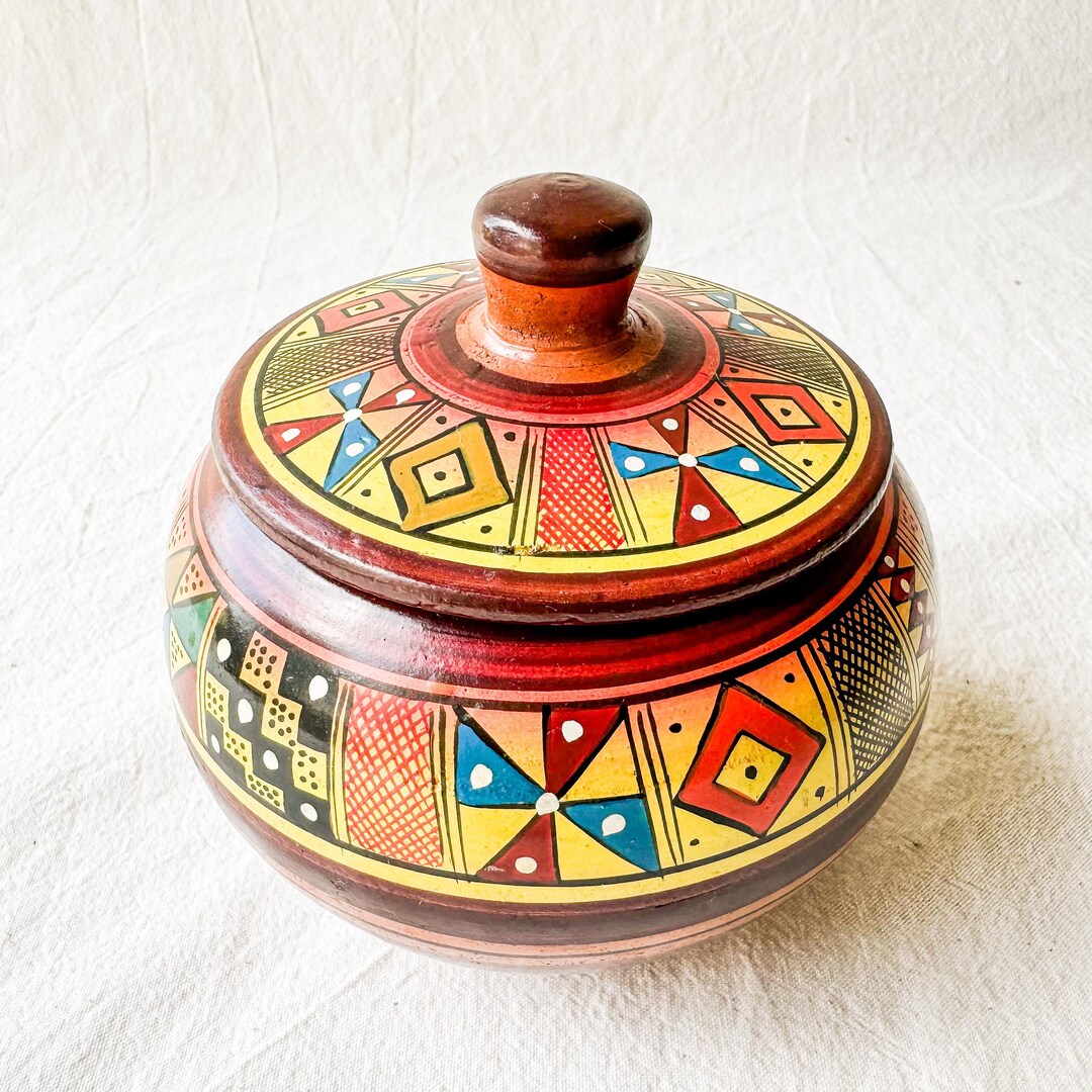 Peruvian Clay Pottery Lidded Jar Hand Decorated - Etsy