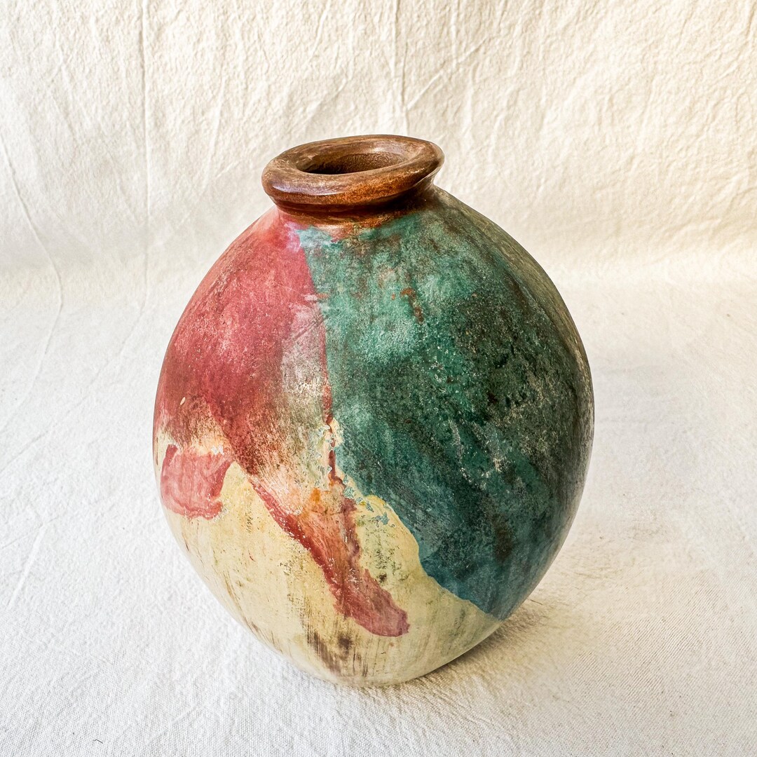 Chulucanas Peruvian Pottery Wall Pocket by Jesus Rivas 1998 Signed - Etsy
