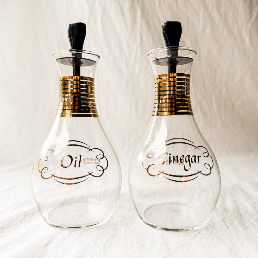 Vintage 1960s PYREX Oil and Vinegar Cruet Set - Etsy