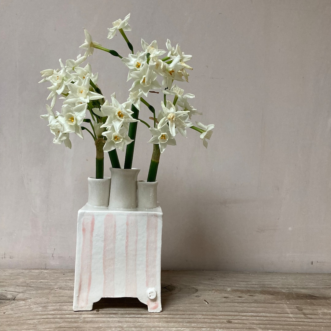 Porcelain Flower Brick With Three Funnels and Wide Pink Stripes ...