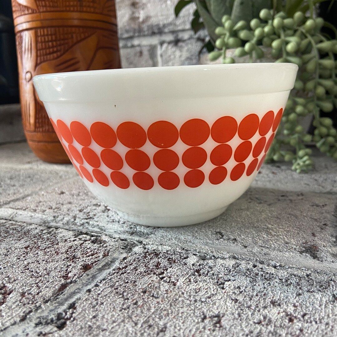 Vintage Orange Dots Mid Century Pyrex Bowl - Etsy