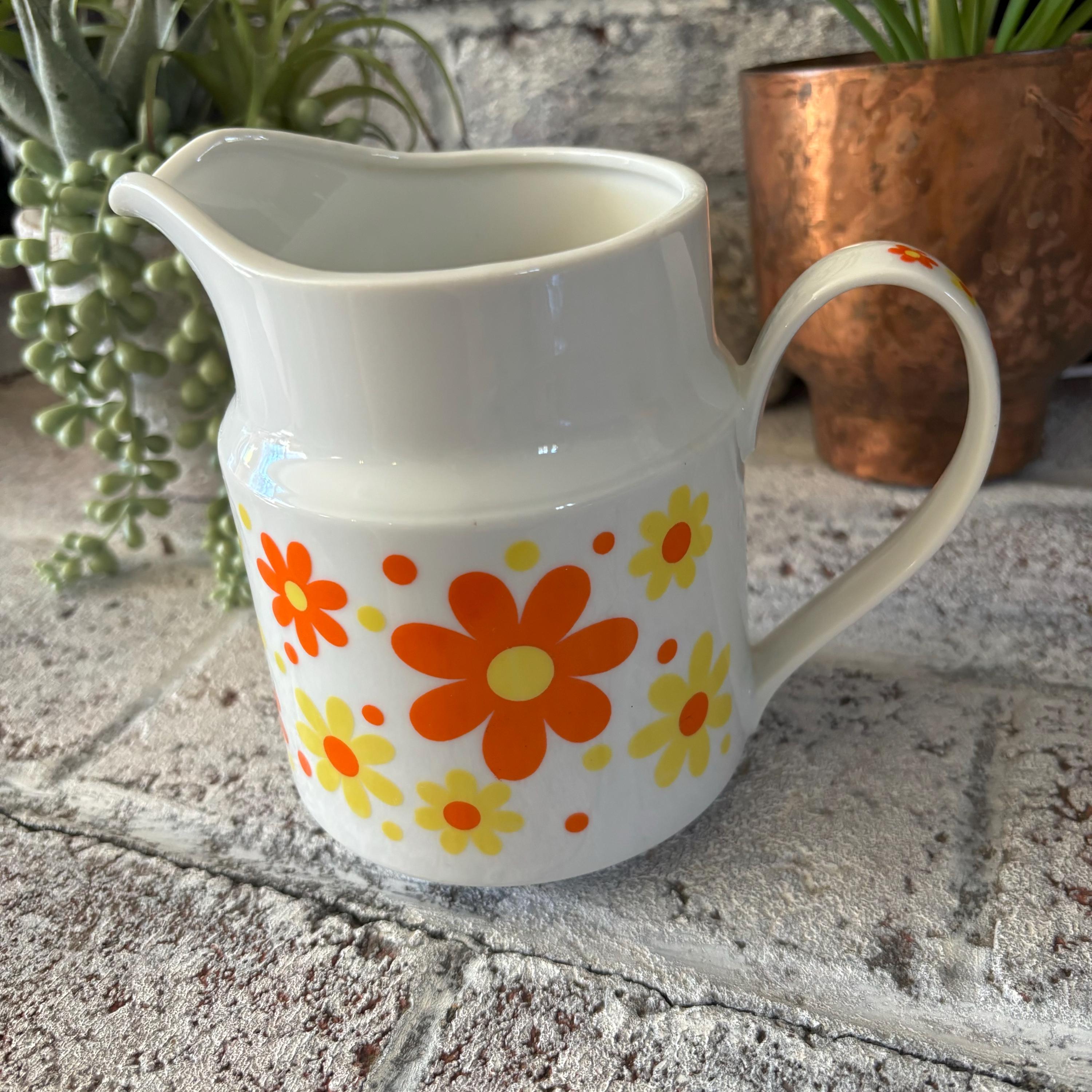 Vintage 1960s/1970s, Small Daisy Pitcher - Etsy